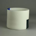 Bodil Manz, own studio, porcelain cylindrical vessel E7144 - Freeforms