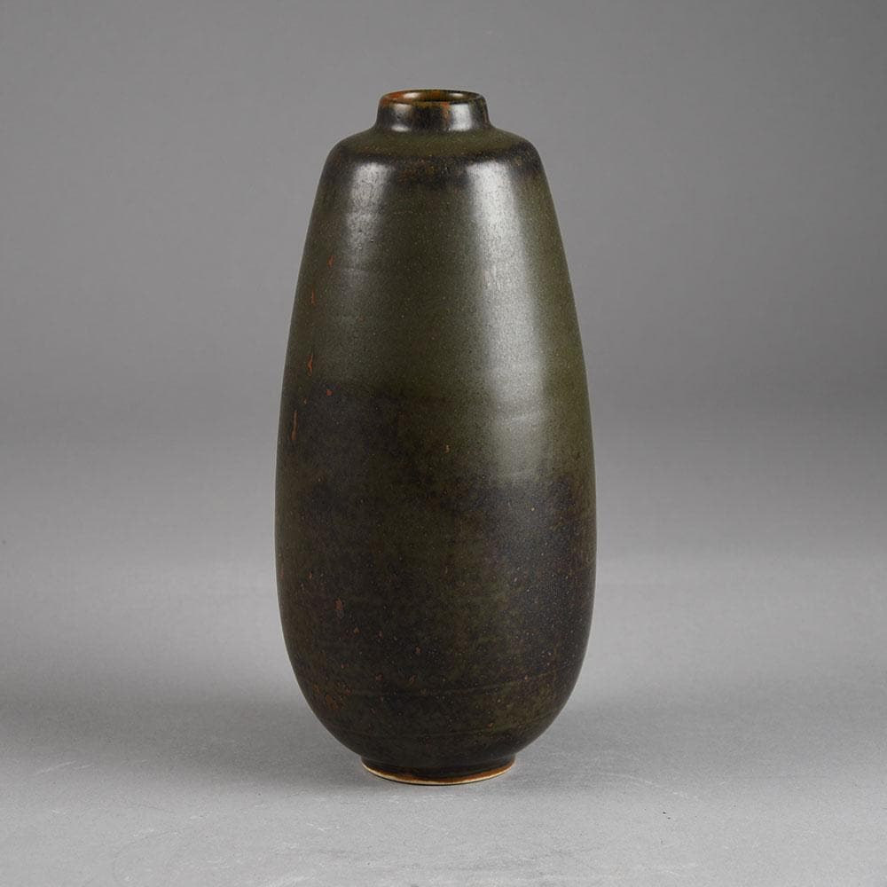 Brown vase with impressed line decoration by Saxbo E7199 - Freeforms