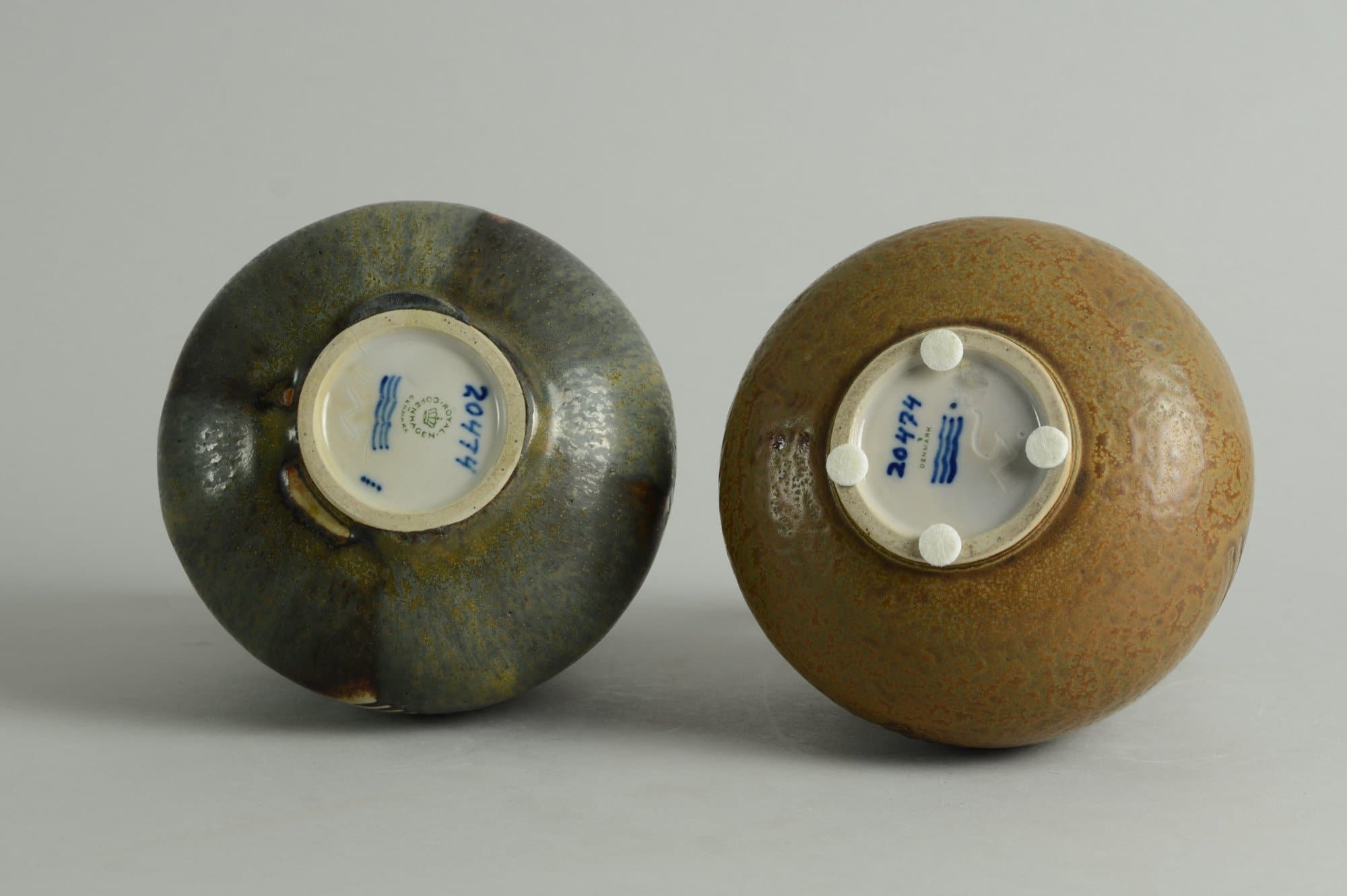 Jug by Nils Thorsson for Royal Copenhagen N5693 - Freeforms